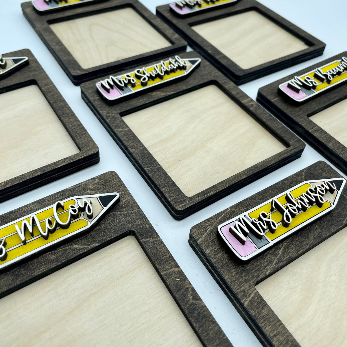 MTO / Teacher Notepad Holder – Oak and Berk